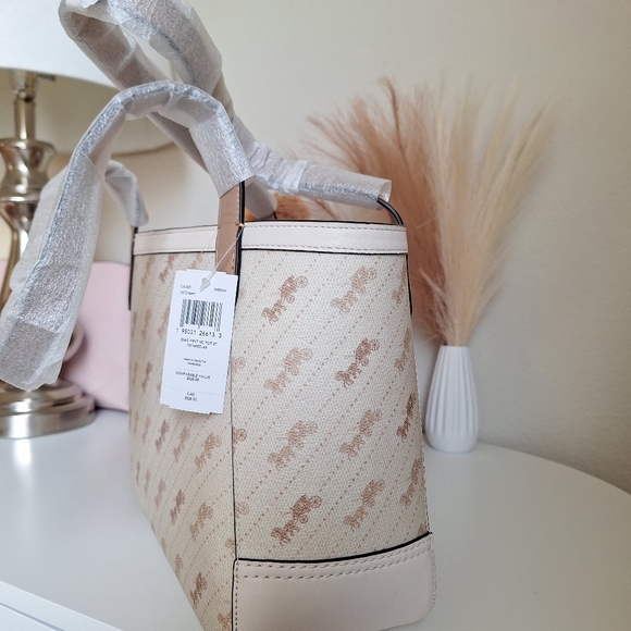 Coach | Bags | Nwt Coach Horse And Carriage Tote 27 With Horse And ...